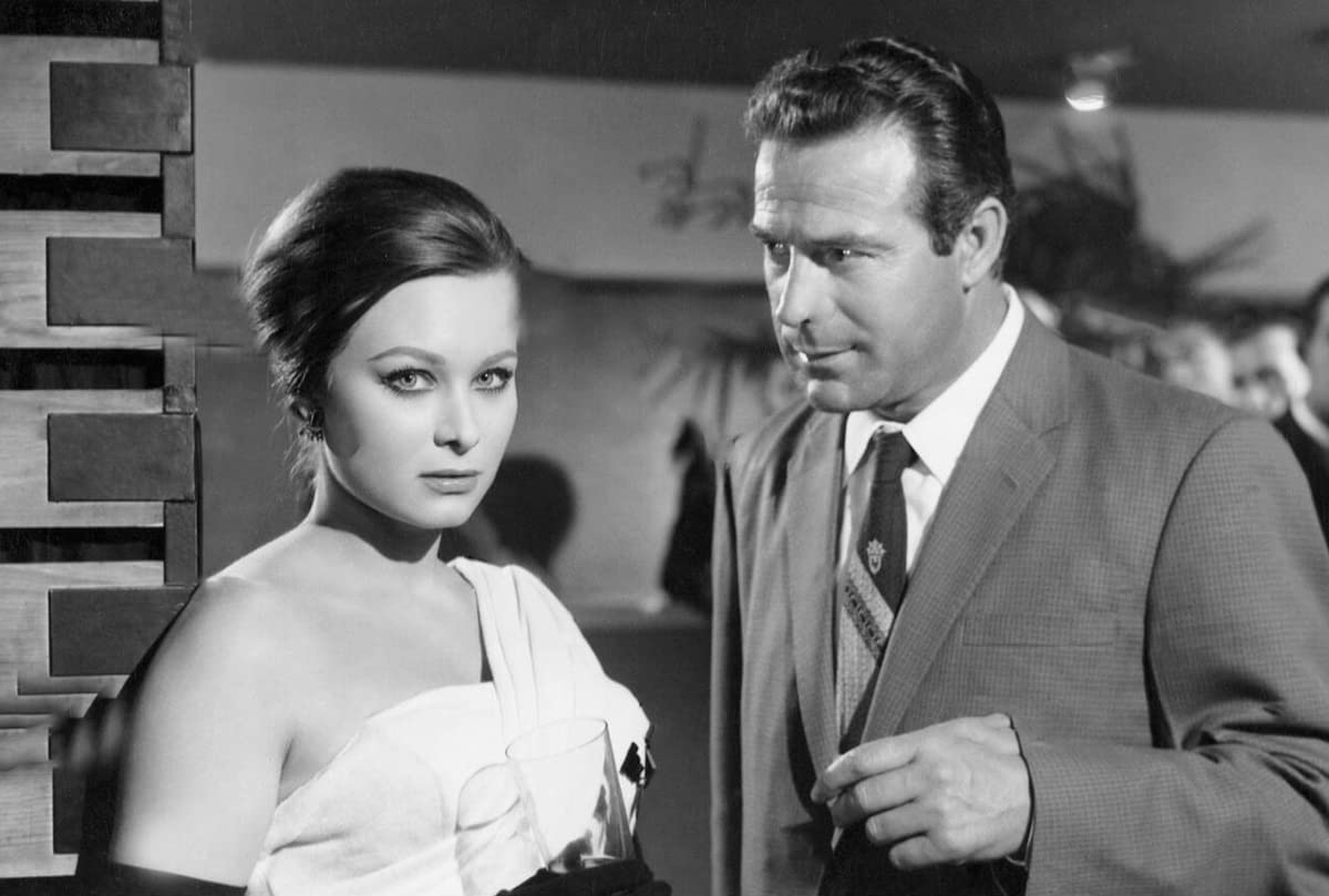 Test Blu-ray / Agent 077 : Operation Sexy, réalisé par Jess Franco ...